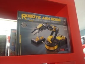 Rolling Robots Bring Mechanical Learning to Life | Built by Kids ...