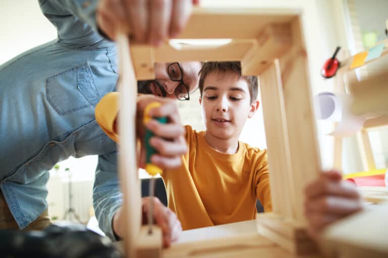 Creating Timeless Memories: A Modern Guide to Crafting a Family Time ...